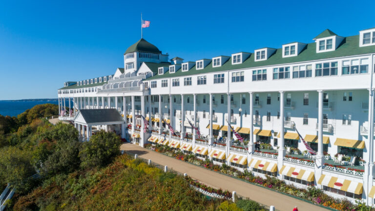 The Best Hotels on Mackinac Island - HotelSlash
