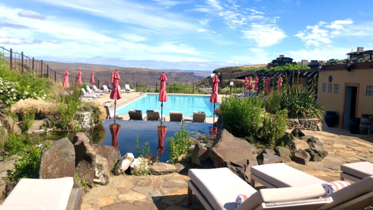 The Best Hotels Near the Gorge Amphitheatre - HotelSlash